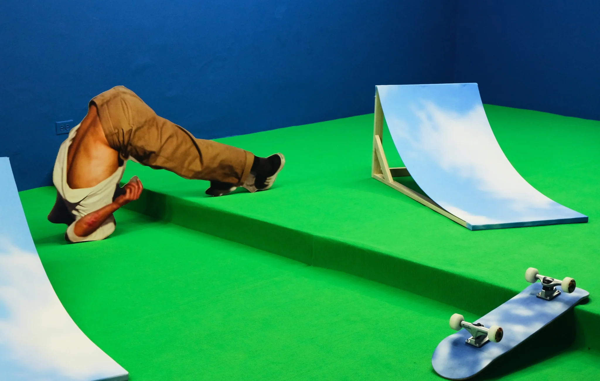 La artista colombiana Ana María Poveda, exbecaria del Master en ...