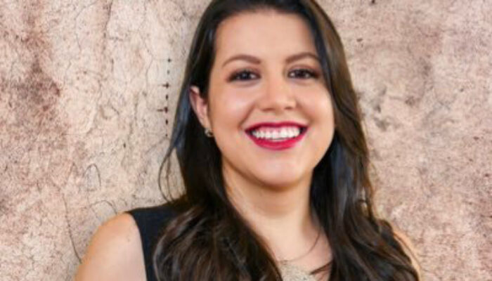 Andrea Arrobo Peña, ministra de Energía y Minas de Ecuador, realizó una ...